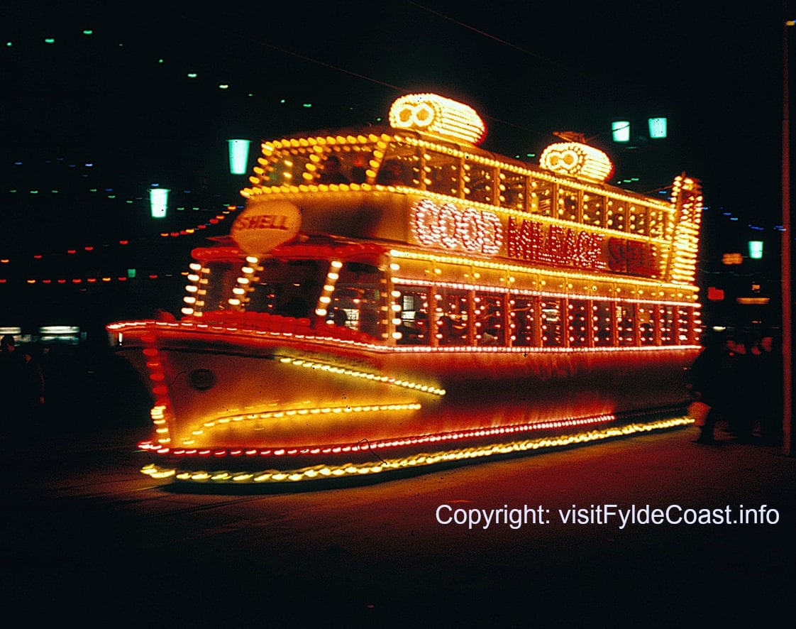 Old Illuminated Heritage Trams in Blackpool - Visit Fylde Coast